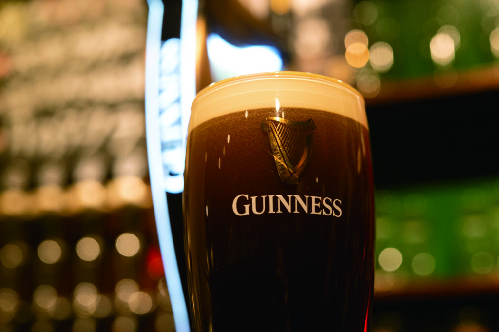 IRISH PUB JINY HOUSE（ジニーハウス） | べっぴん商店街